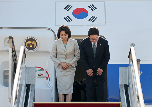 이재명 대통령, 유럽 순방 출국